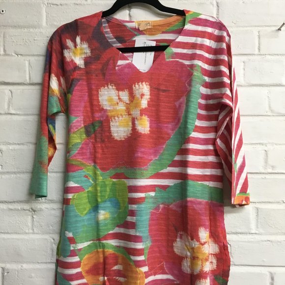 Atelier 5 | Tops | Curved Notch Neck Opening Tunic In Striped Floral ...